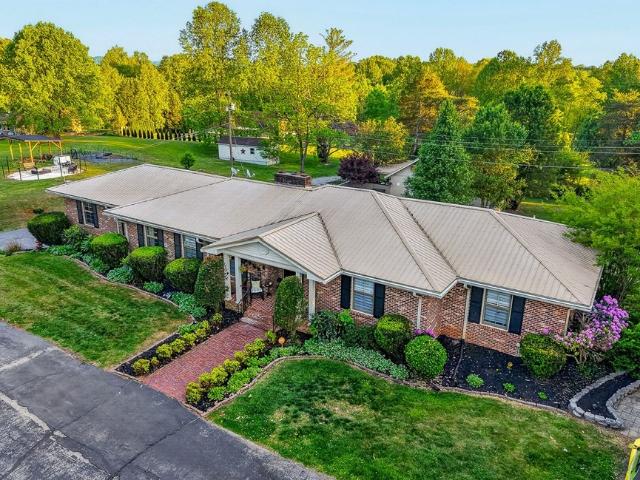 843 W Bockman Way, Sparta, TN 38583 | MLS #3181 | Compass