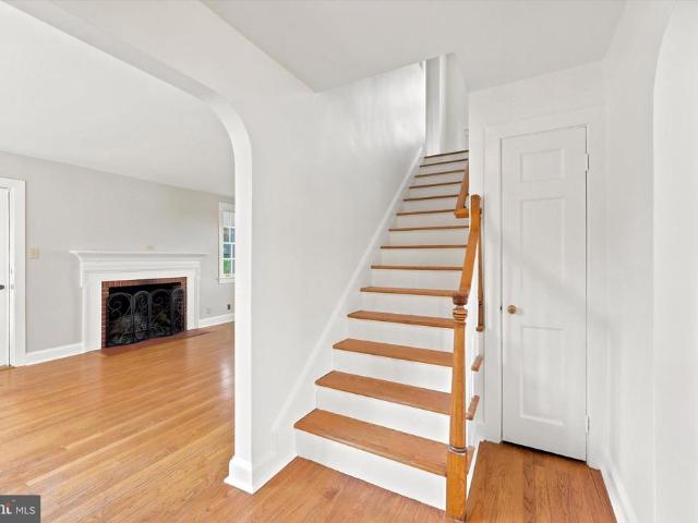 843 Taylor Street