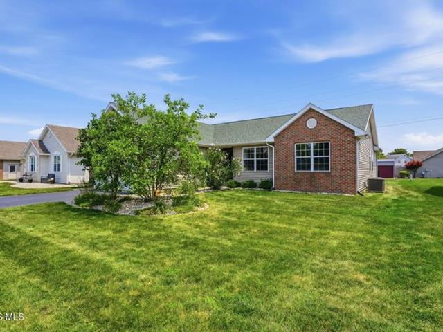 843 Tarra Oaks Dr, Findlay, OH 45840