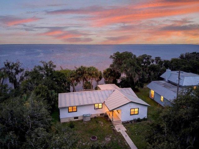 8445 NE 310th Ave, Fort McCoy, FL 32134
