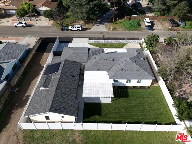 8446 Penfield Ave, Winnetka, CA 91306 | MLS #26636 | Compass