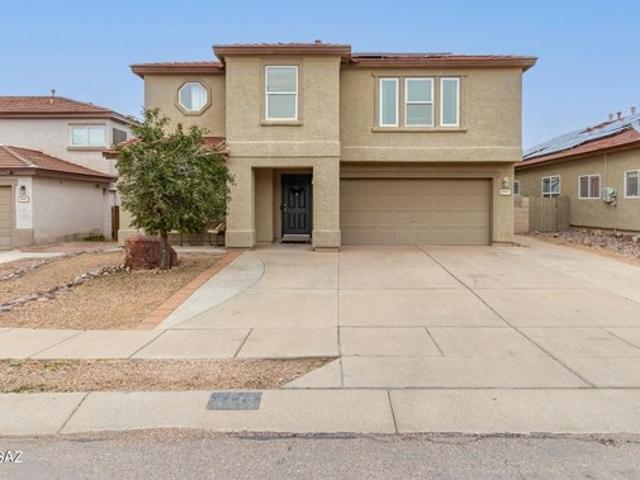 8449 E Hodgman Pl, Tucson, AZ 85747