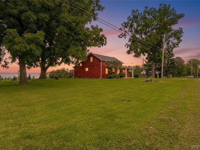 8449 Lower Lake Road