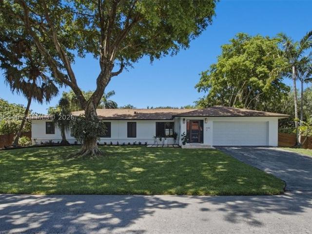 8440 SW 180th St, Palmetto Bay, FL 33157