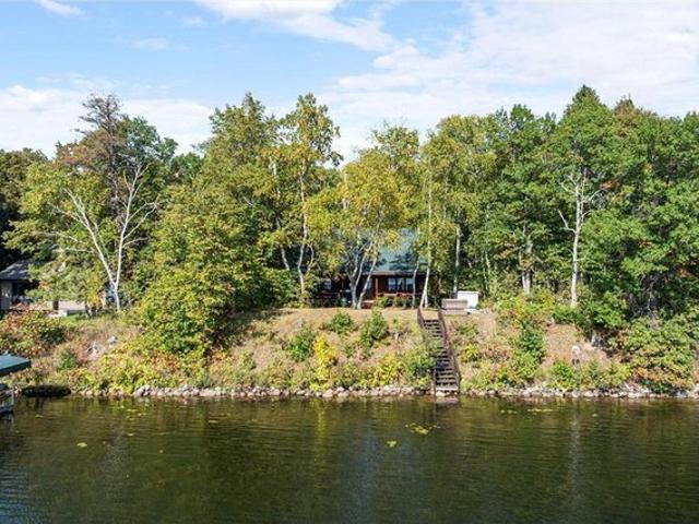 8441 N Clamshell Ln, Pequot Lakes, MN 56472