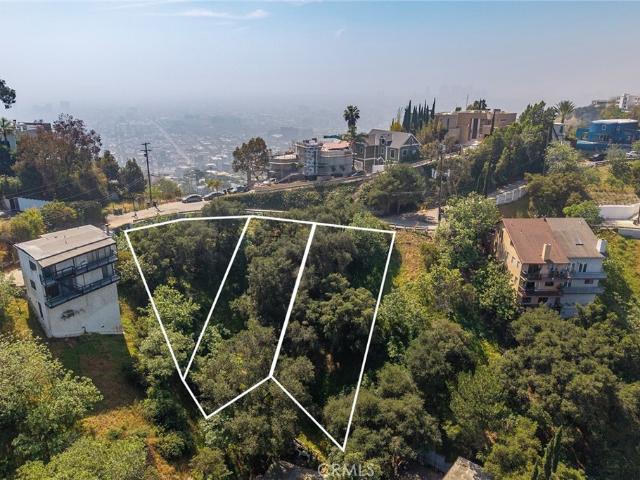 8441 Grand View Dr, Los Angeles, CA 90046 | MLS #SR26061 | Compass