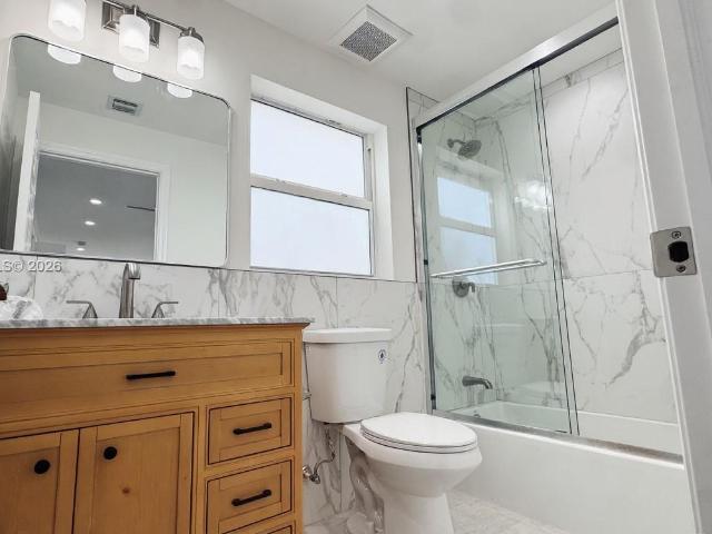 8442 SW 107th St, Miami, FL 33156 | MLS #A12013