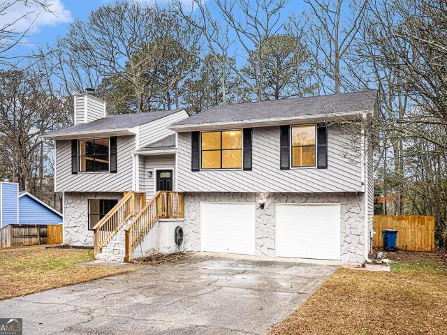 8443 Park Ridge Lane
