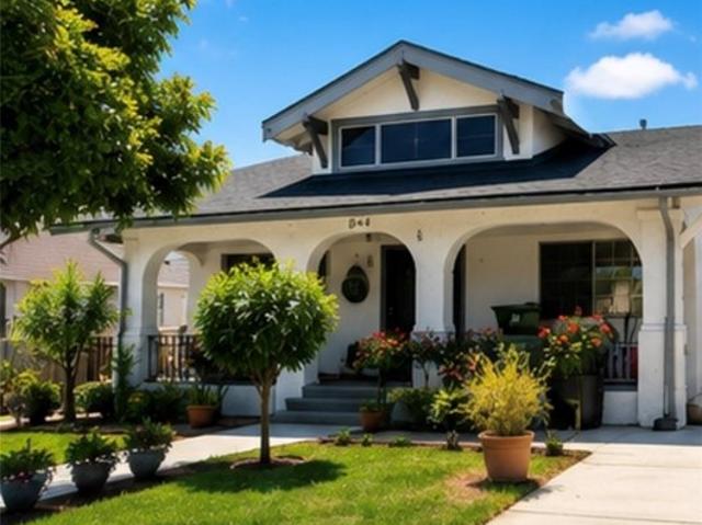 844 56th St W, Los Angeles, CA 90037