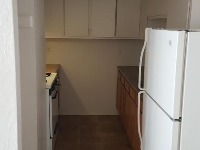 844 Chelwood Park Boulevard NE 11