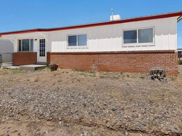 844 Clovis Ave, Grants, NM 87020