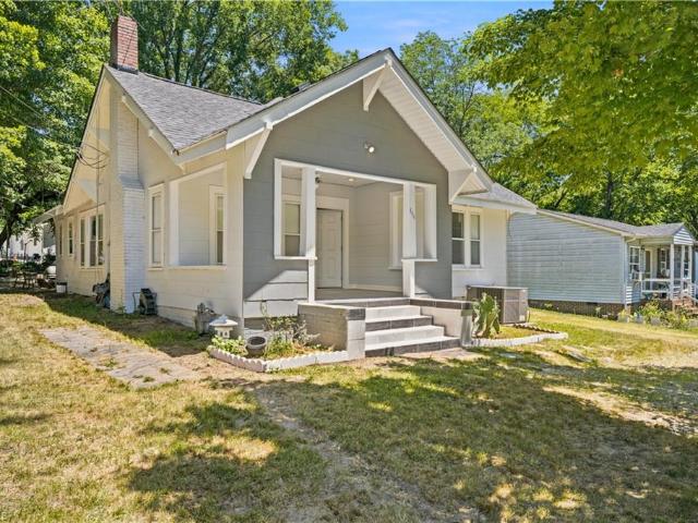 844 Cummins Street