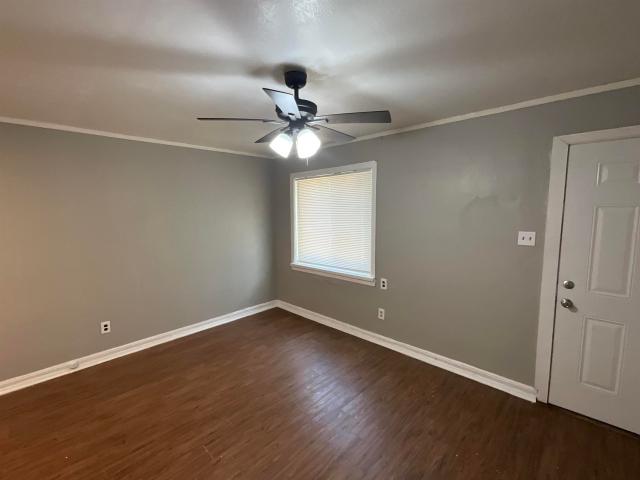 844 leon pl