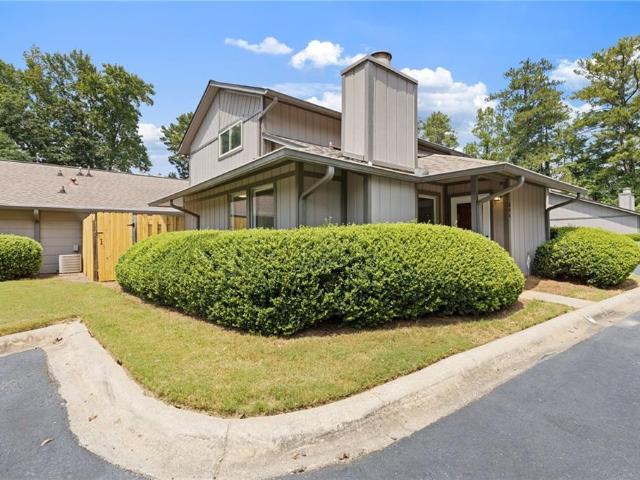 844 Manning Villas Court SW