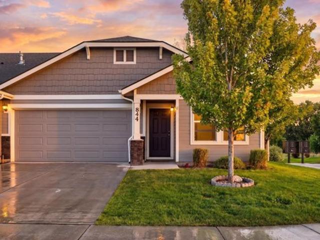 844 N Baldner Point Pl, Nampa, ID 83651