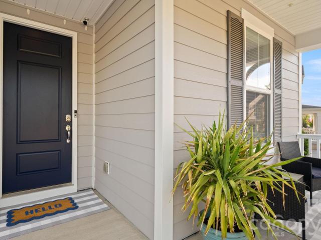 844 Neff Court
