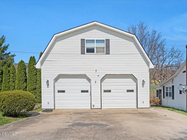 844 neitz valley road