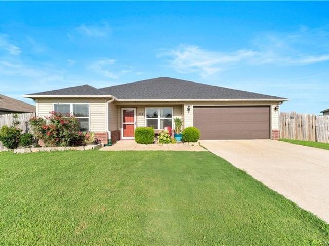 844 NW Evans Cir, Bentonville, AR 72713