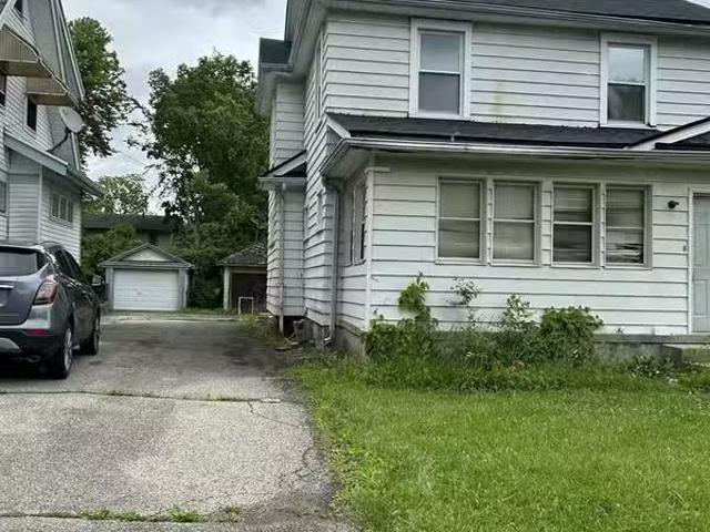 844 Saint Agnes Avenue 844 Saint Agnes Ave