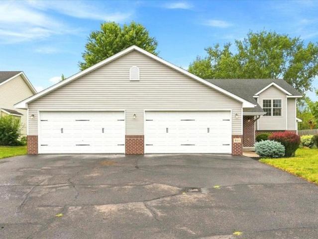 844 Plum Tree Ln, Somerset, WI 54025
