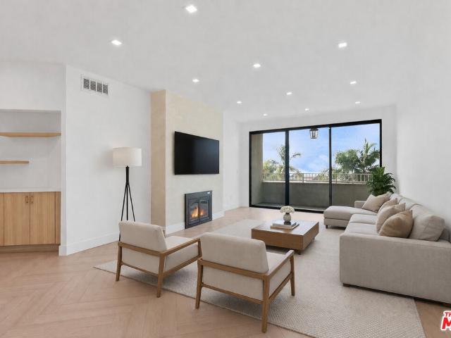 8455 Fountain Ave, Unit 308, West Hollywood, CA 90069 | MLS #26681