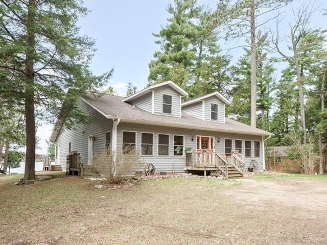 8457 E Amber Lake Rd, Minocqua, WI 54538