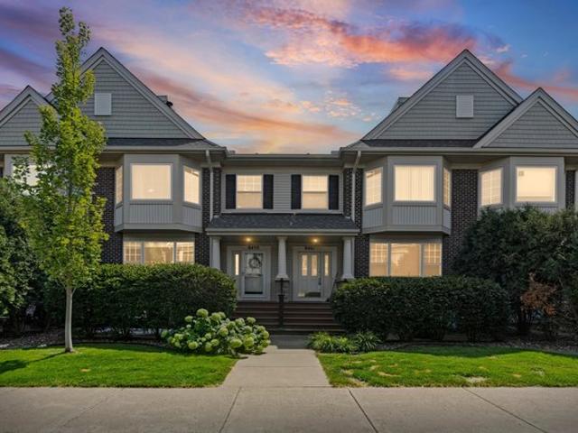 8459 Forestview Ln N Unit 15, Maple Grove, MN 55369
