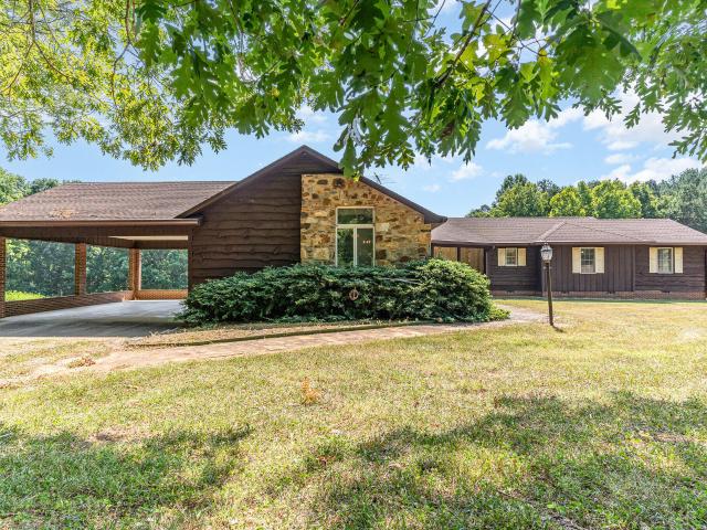 8450 Perry Rd, Graham, NC 27253 | MLS #10038