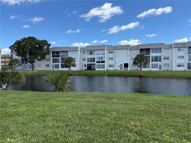 8450 Sunrise Lakes Blvd, Unit 111, Sunrise, FL 33322 | MLS #A11896 | Compass
