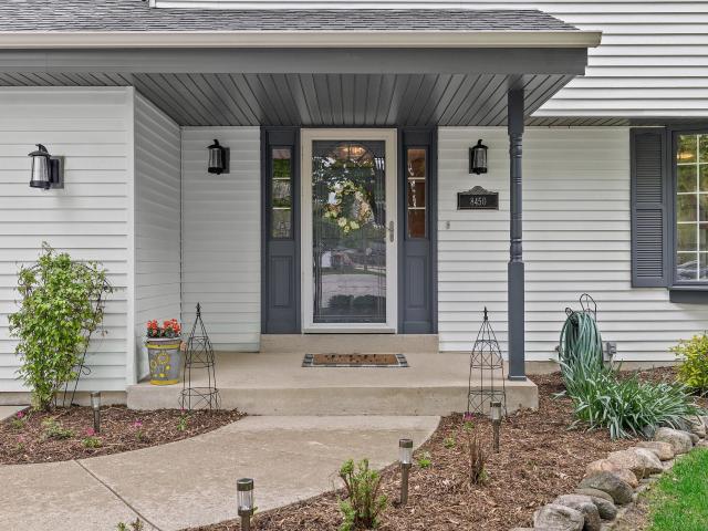 8450 S Heritage Ct
