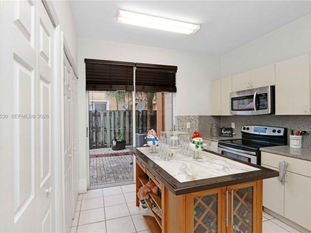 8451 NW 138th St, Unit 2303, Miami Lakes, FL 33016 | MLS #A11975