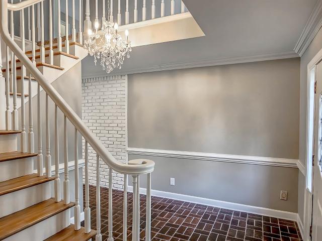8451 old elm cv