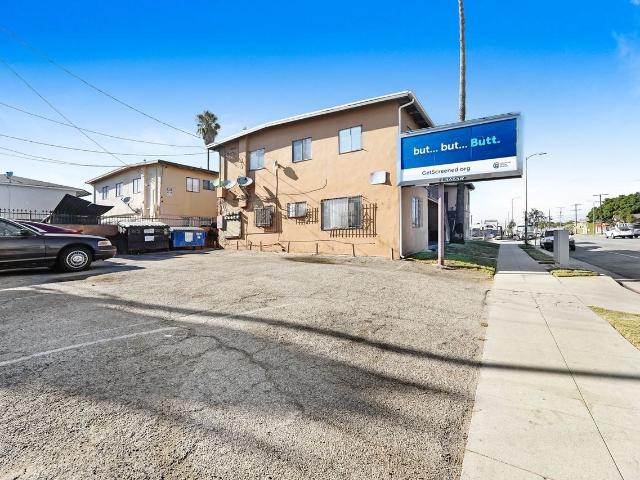 8451 S. Normandie Ave 1 Bedroom Apartment for Rent at 8451 S Normandie Ave, Los Angeles, CA 90044 Congress Southwest