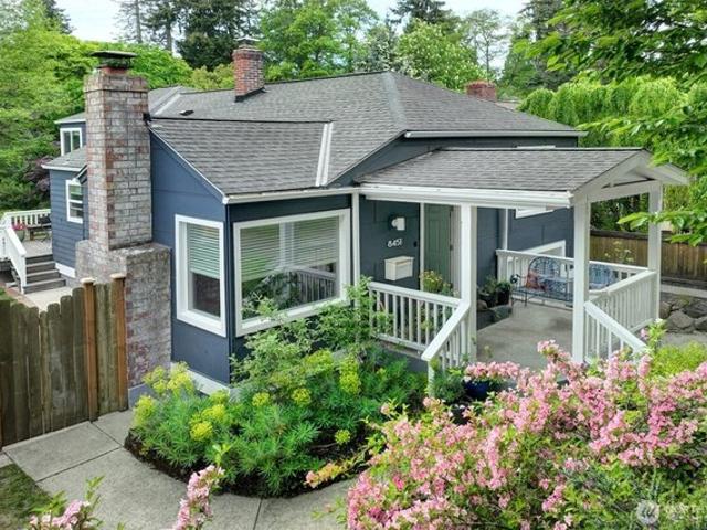 8451 35th Ave SW, Seattle, WA 98126