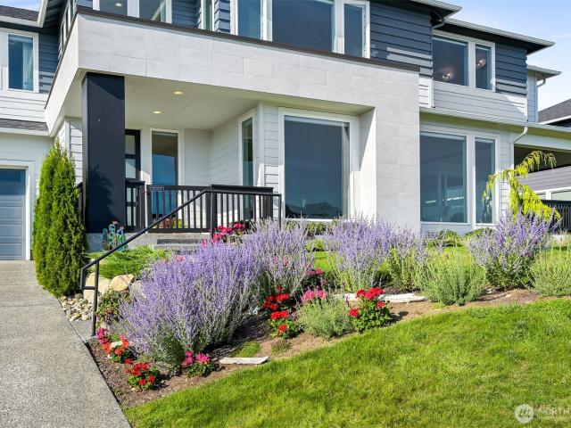 8452 Camas Drive