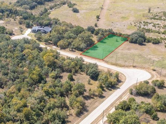 8452 Hollandbush Ct, Cleburne, TX 76033
