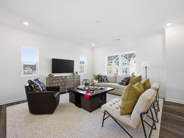 845 Basswood Glen Trail