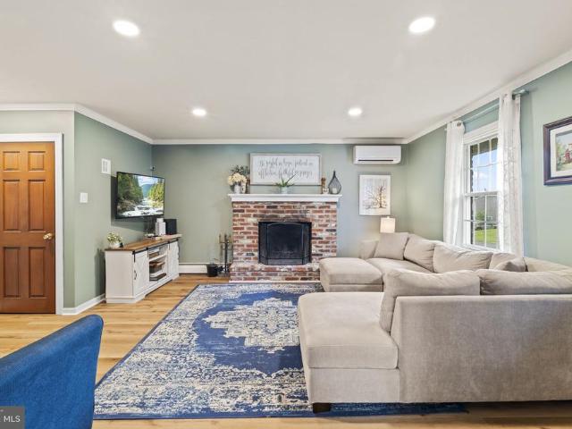 845 G Avenue