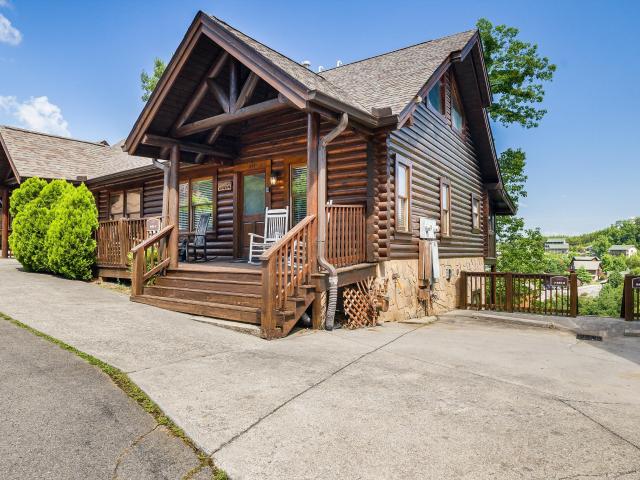845 Golf View Blvd