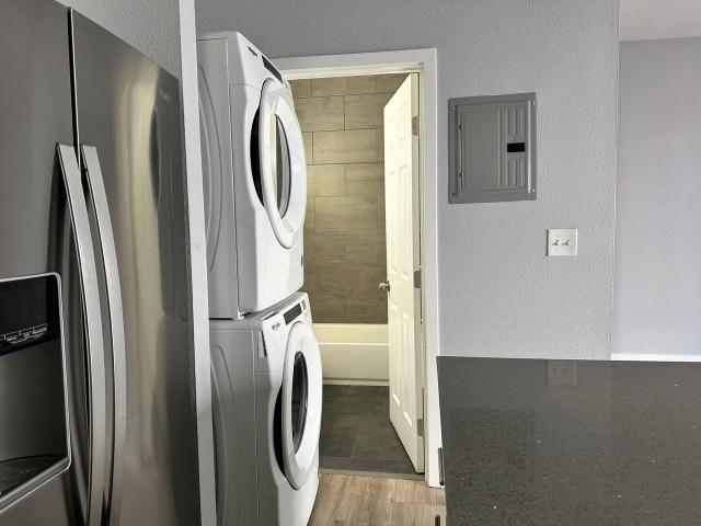 845 E. 6th Studio Apartment for Rent at 845 E 6th St, Long Beach, CA 90802 Downtown Long Beach