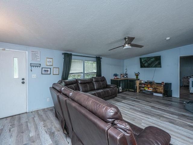 845 E Butternut Rd, Summerville, SC 29483 | MLS #25029 | Compass
