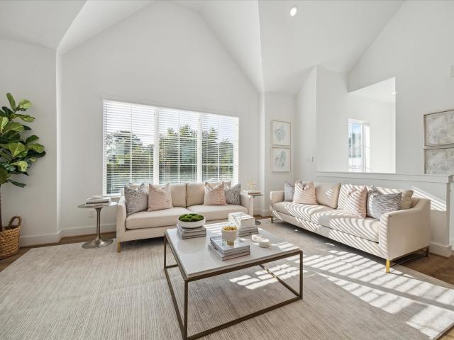 845 Elkhart St, Unit D, Houston, TX 77091 | MLS #10100 | Compass