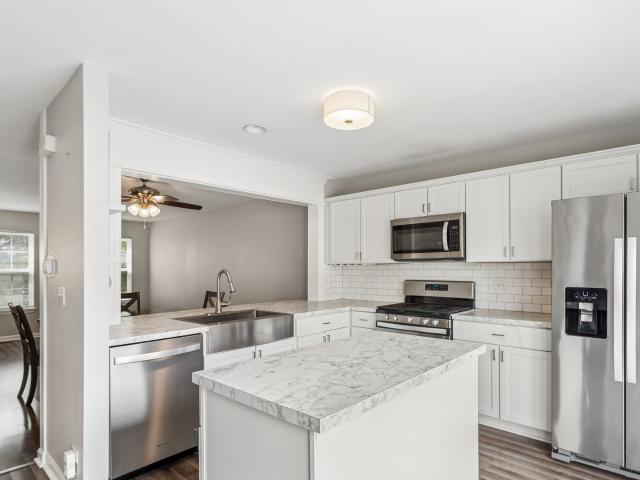 845 Essex Circle