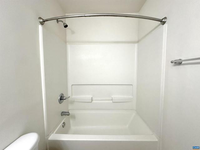 845 Fountain Ct, Unit B, Charlottesville, VA 22901 | MLS #679982