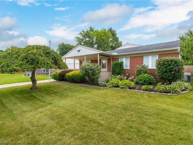 845 Jamestown Ave, Elyria, OH 44035
