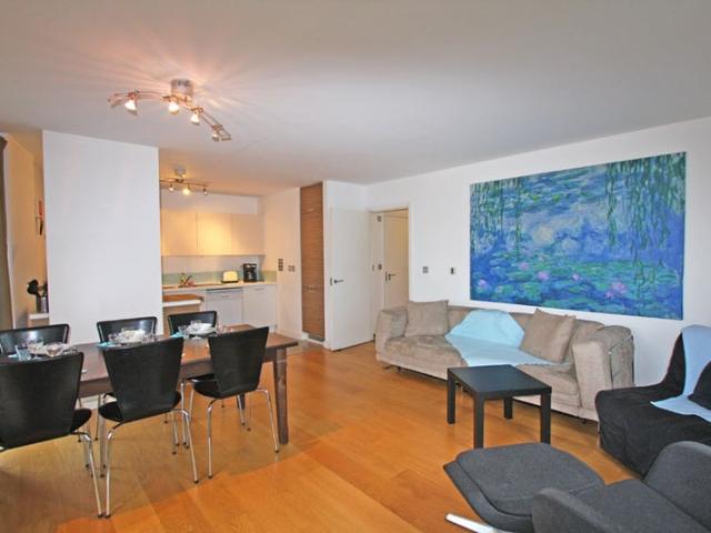 845 sq ft *So Light and Bright* 2Bd 2Bth