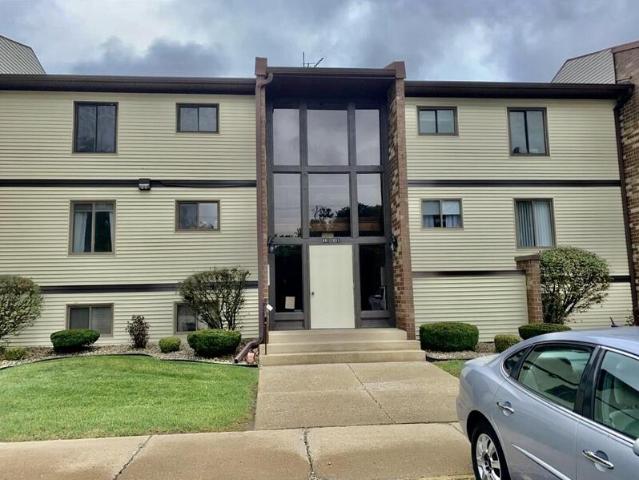 845 Summit Park Court N, Crown Point, IN 46307