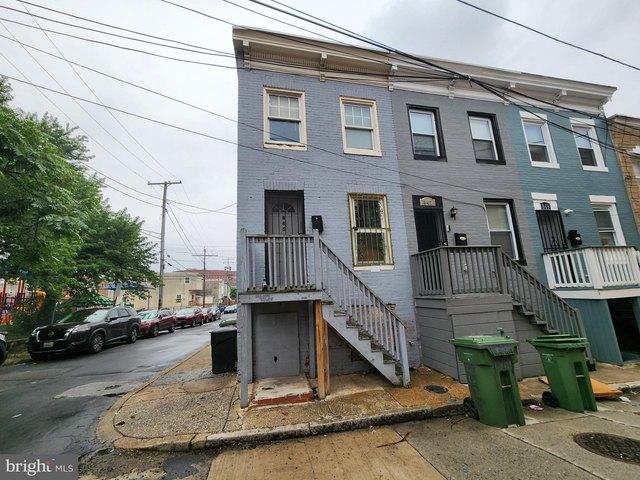 845 Reinhart St, Baltimore, MD 21230