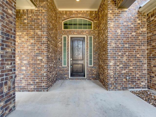 845 Richardson Ln