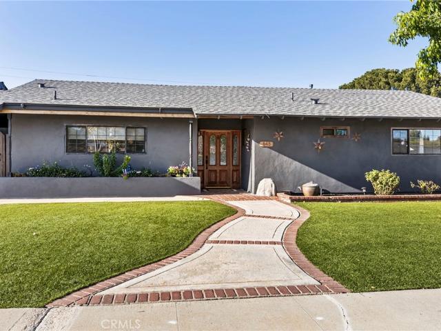 845 W Hacienda